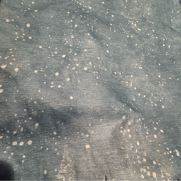 Rachel Zoe | Dining | Rachel Zoe Reindeer Christmas Tree Blue Table ...